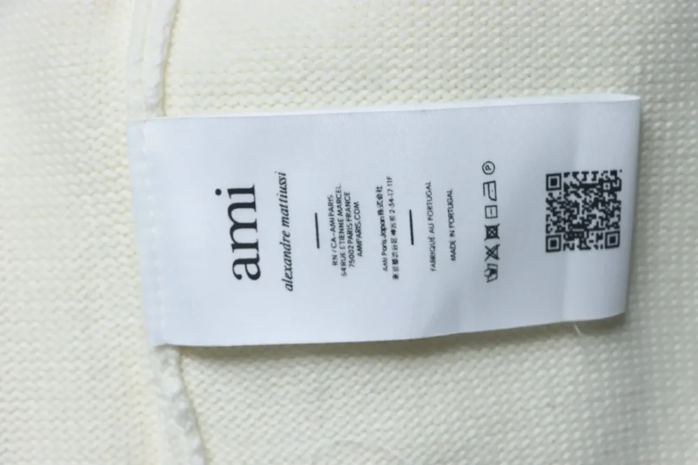 AMI 21Fw Pullover With Embroidered Heart Logo And Round Neck - ETKICK Reps