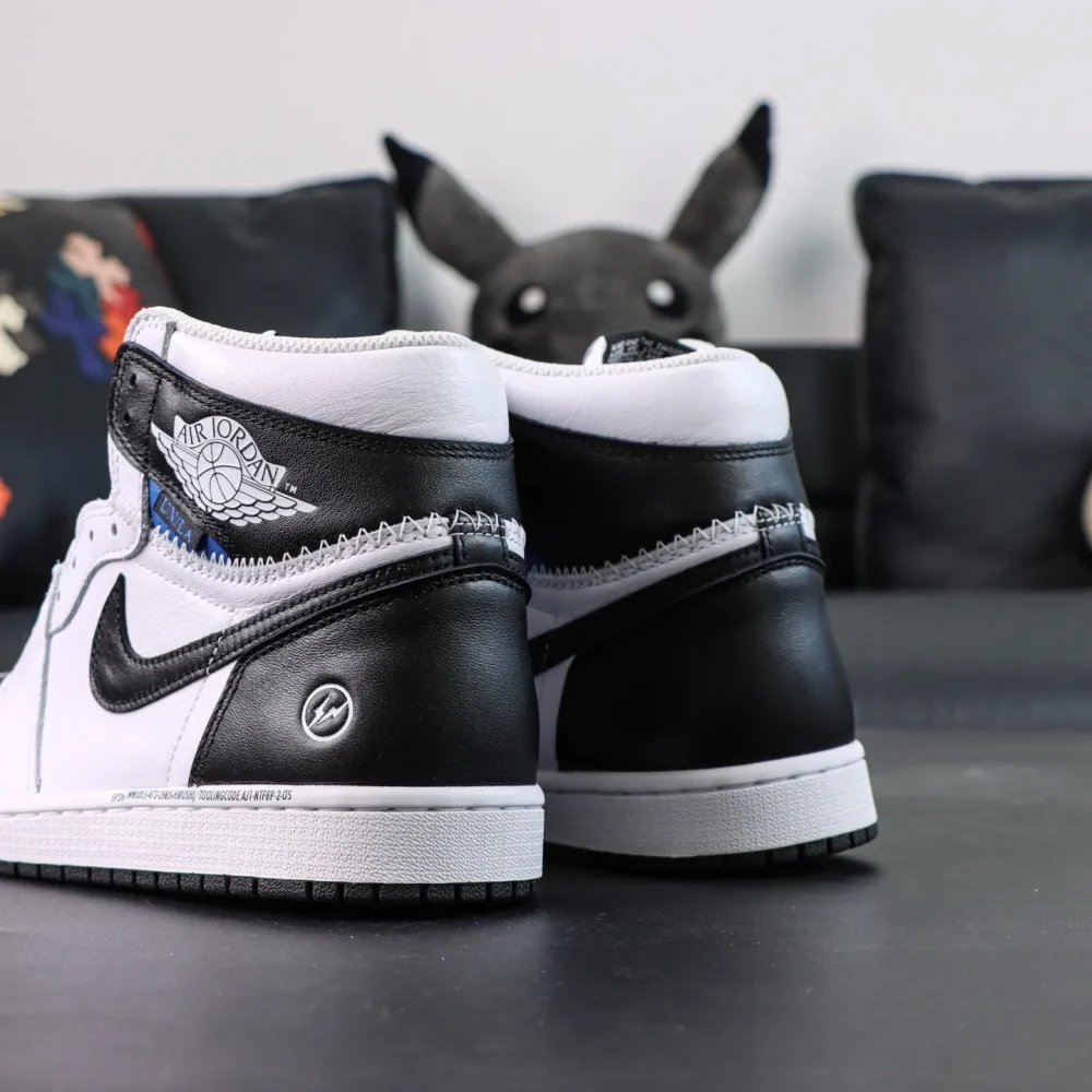 Union LA x Fragment Design x Air Jordan AJ1 Retro High NRG Lightning ...